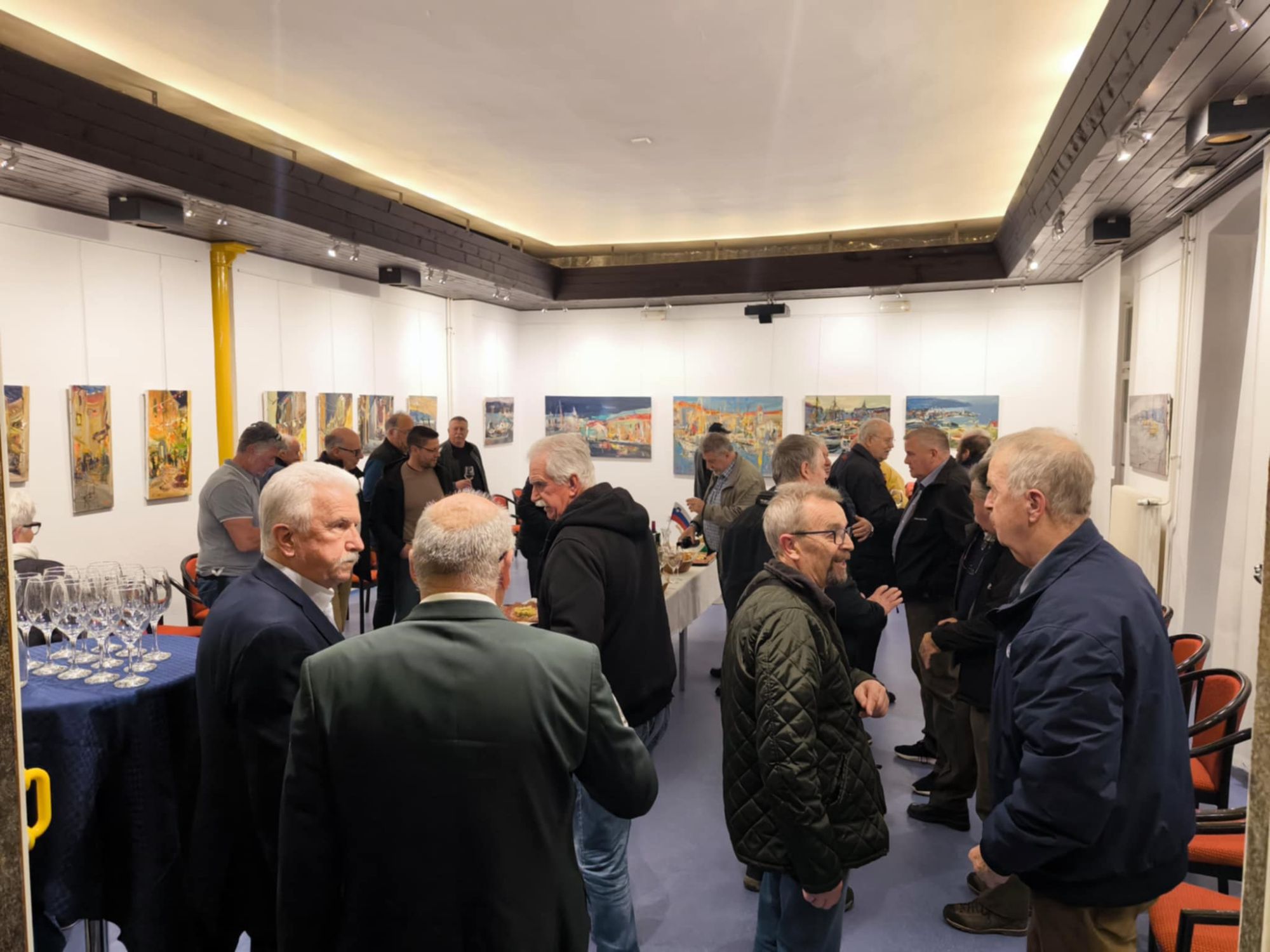 Tudi v Izoli premiero doživel igrano-dokumentarni film Vojna brez sovraštva